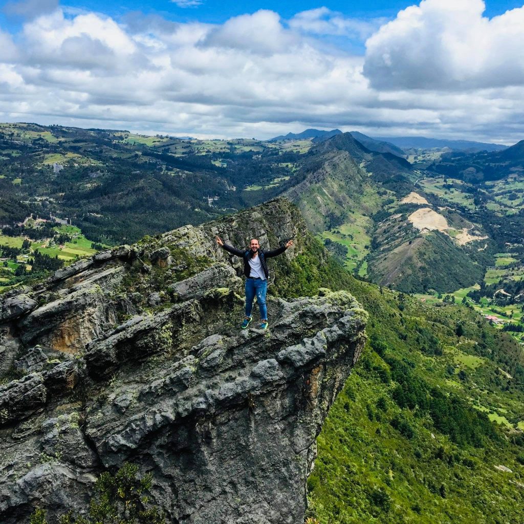 Caminata Farallones de Sutatausa – EL GRAND TOUR